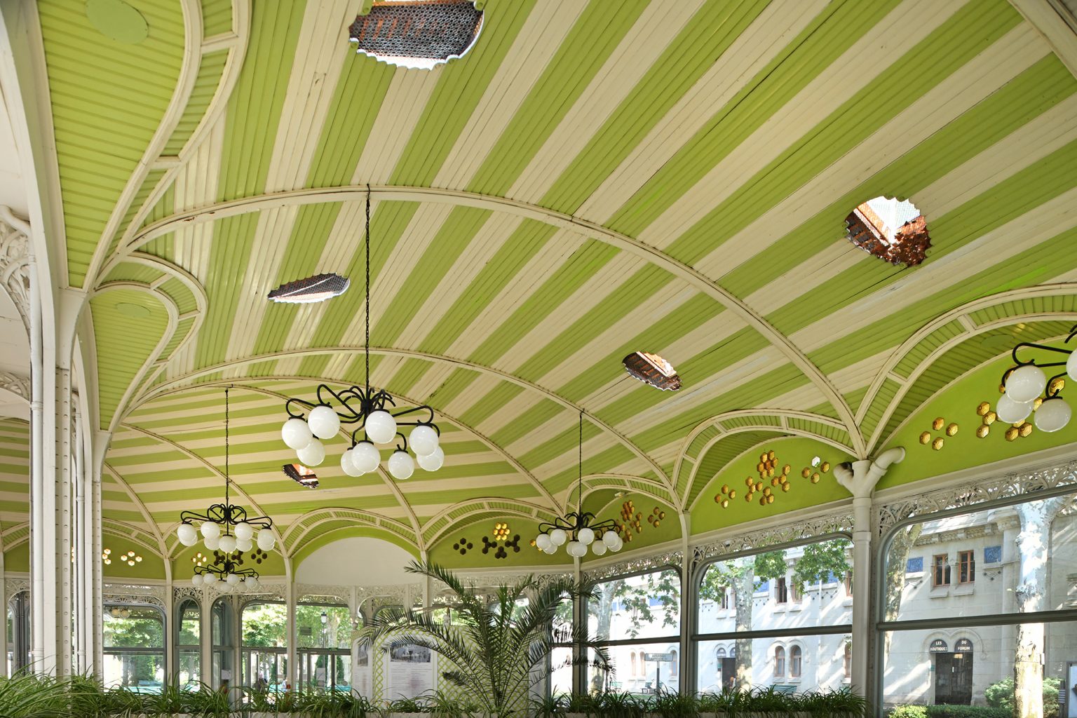 Hall des sources à Vichy : découvrez le patrimoine de Vichy